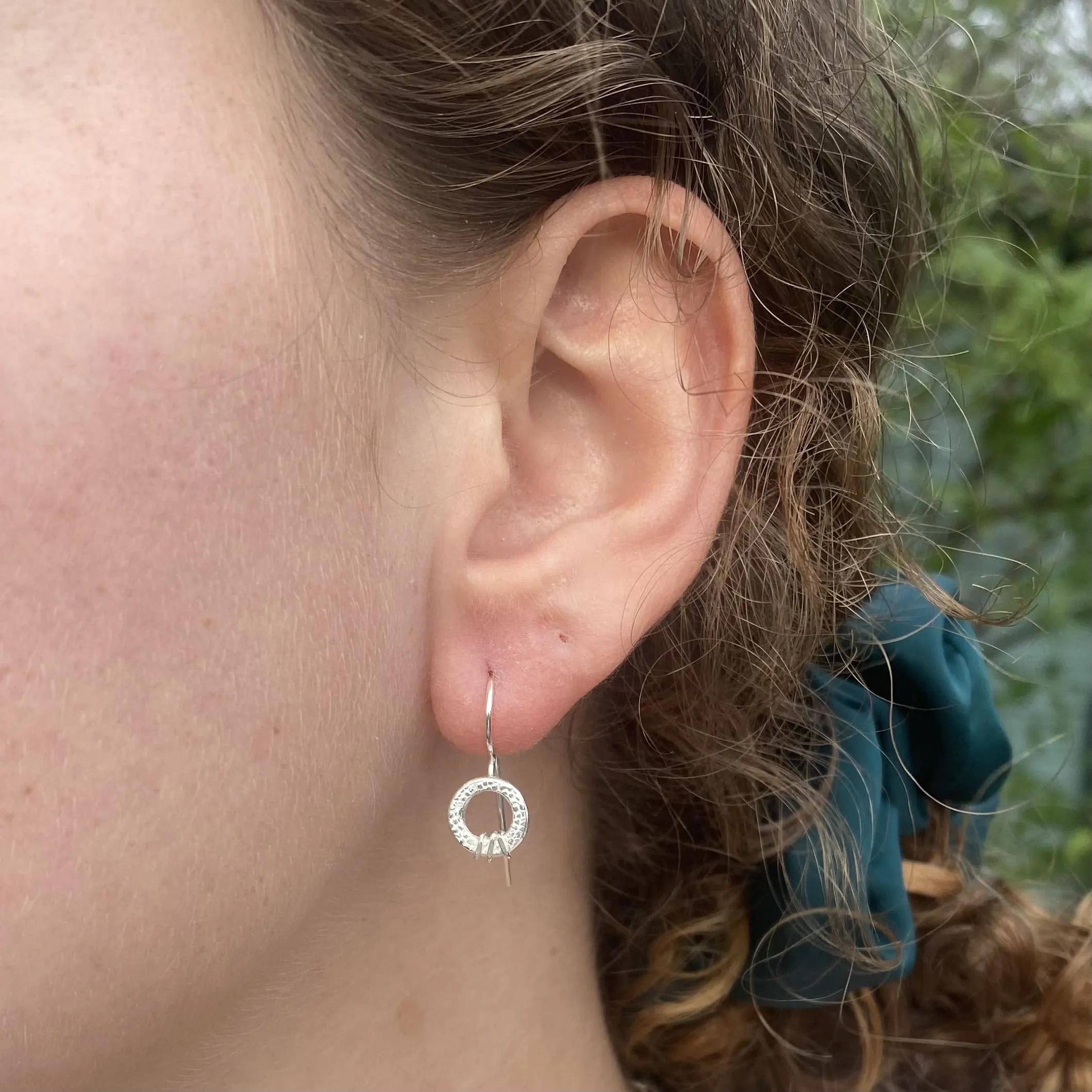 Adele Taylor – Silver Circle & Detail Drop Earring – Armed & Gorgeous